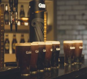 Ireland_Dublin_Guinness_PintsLine-3N2A9935 | DMR Travel
